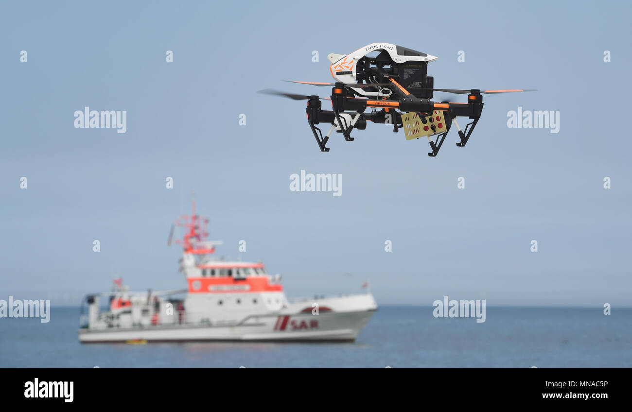 12 May 2018, Germany, Zingst: Lifeguards of the German Red Cross (DRK ...