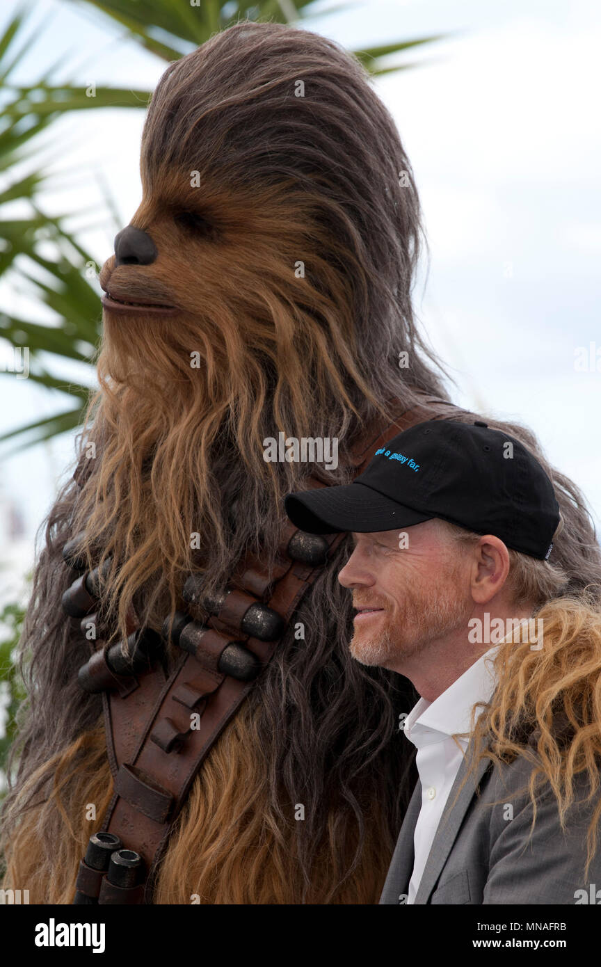 Director Ron Howard with Chewbacca at the Solo: A Star Wars Story film ...