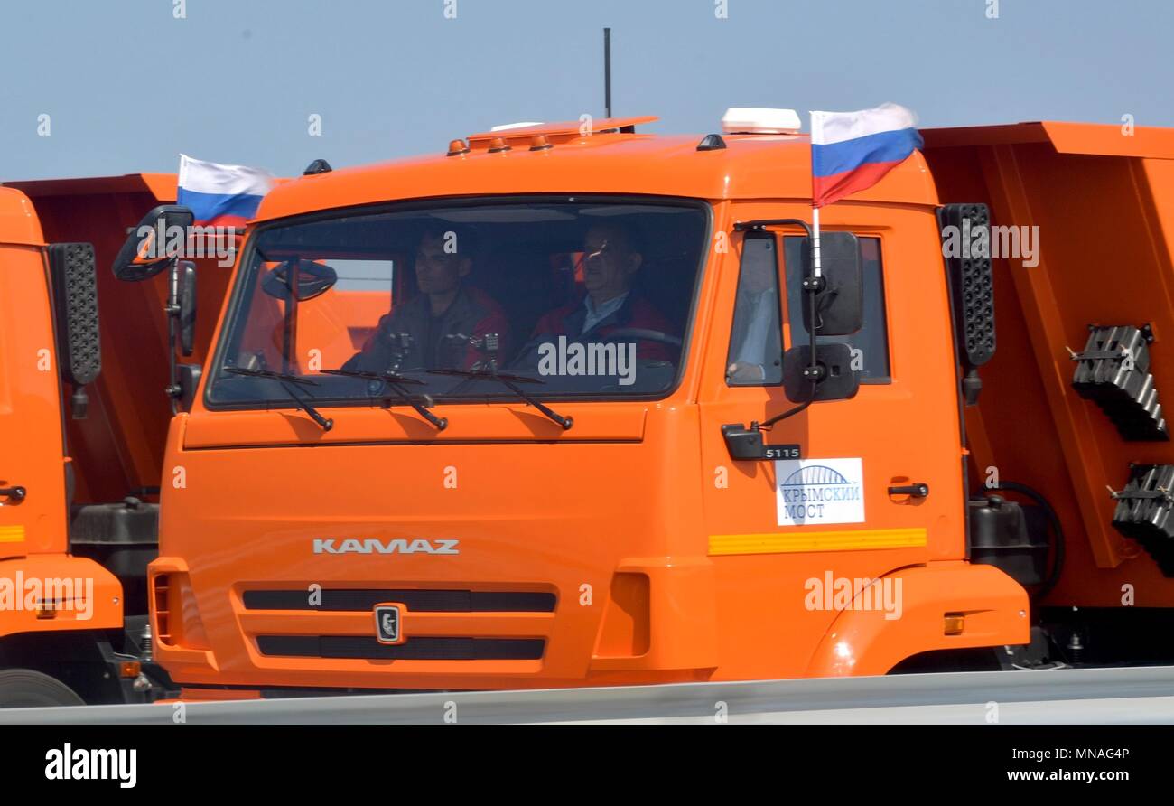 Russian president vladimir putin driving hi-res stock photography and ...