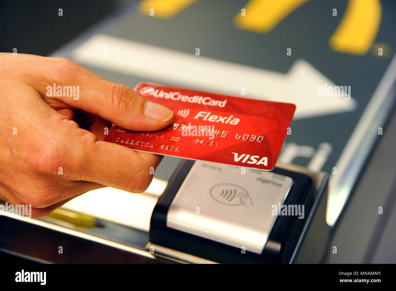 New payment system for Metro tickets by credit card (Maurizio Maule ...