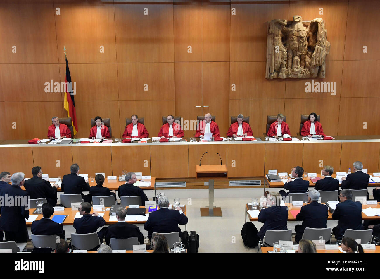 16 May 2018, Germany, Karlsruhe: The first senate of the Federal ...