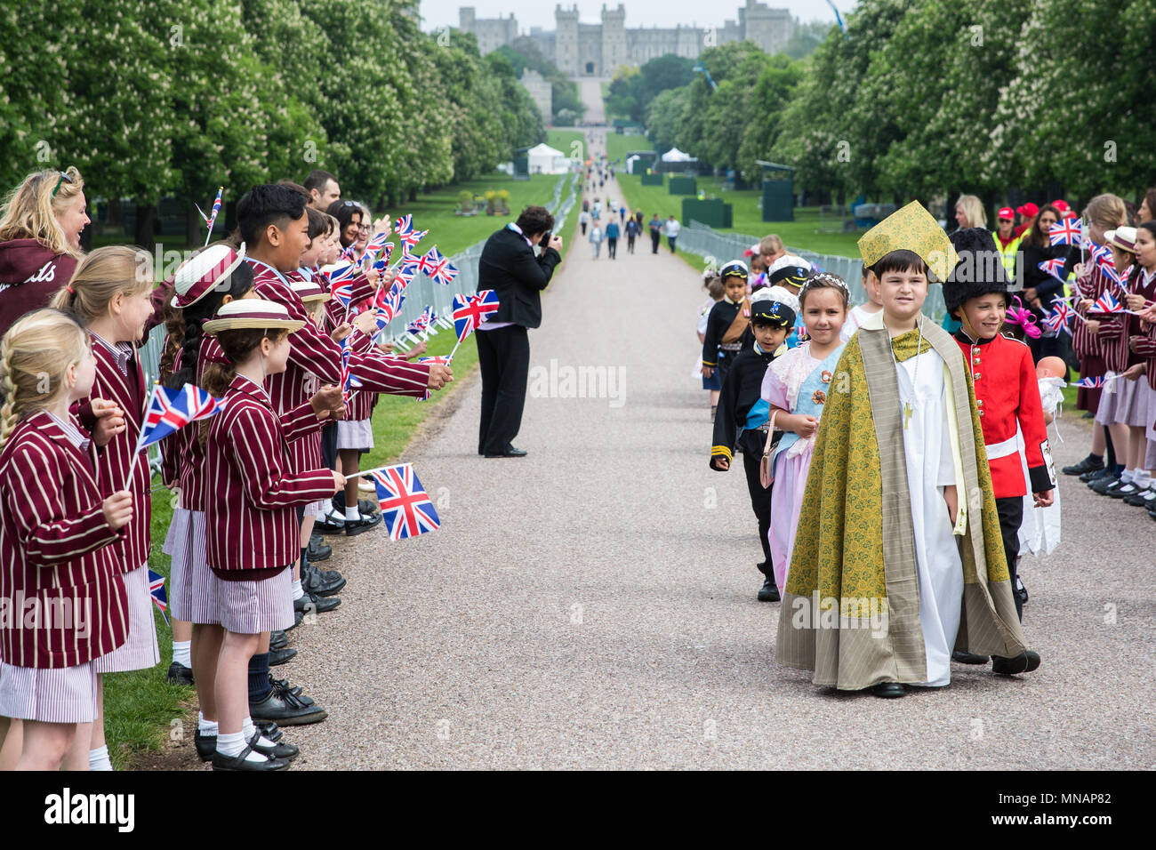 Queensmead School Dates Clipart