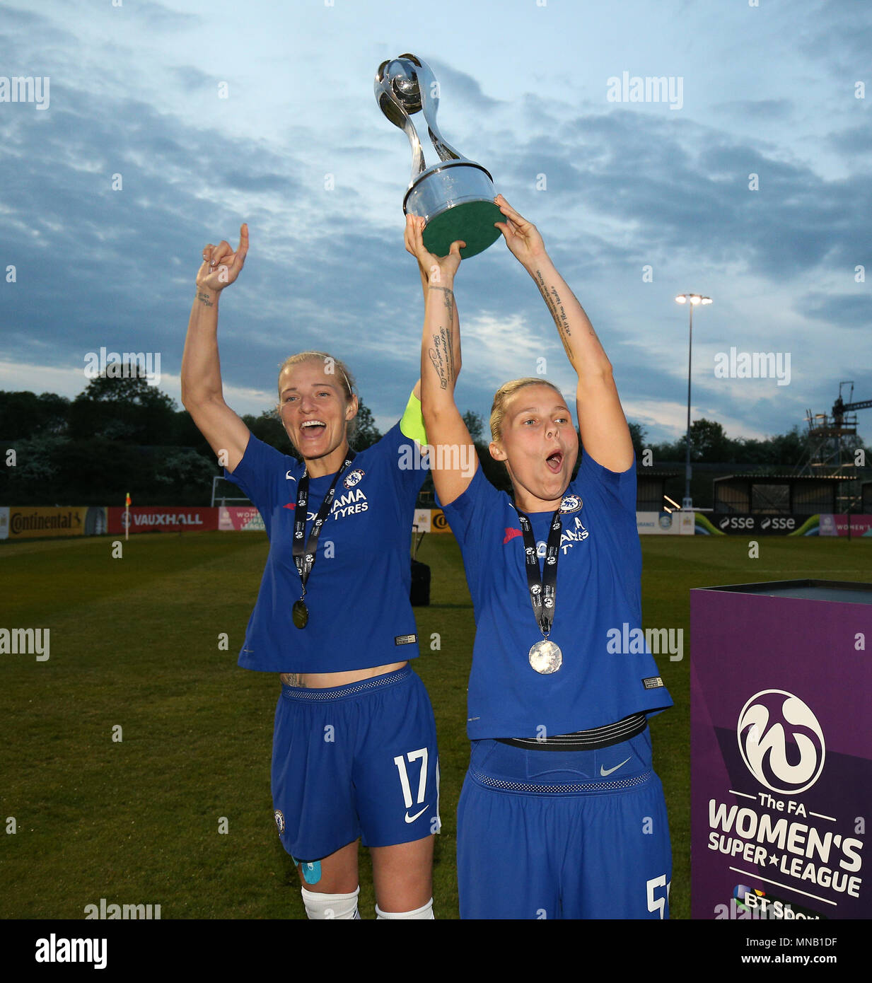 Gilly flaherty lift womens super league trophy hi-res stock photography ...