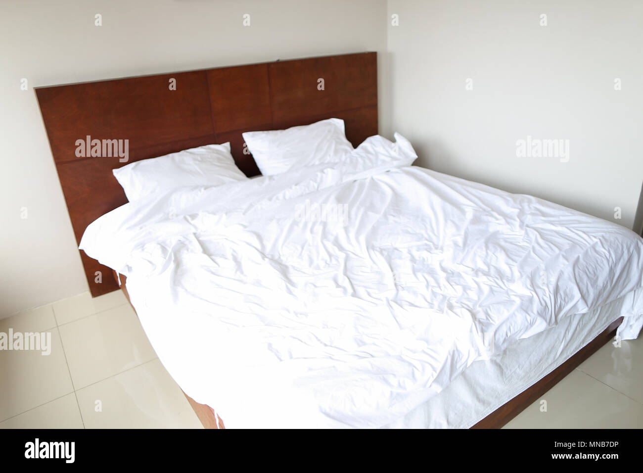 Empty bed hi-res stock photography and images - Alamy