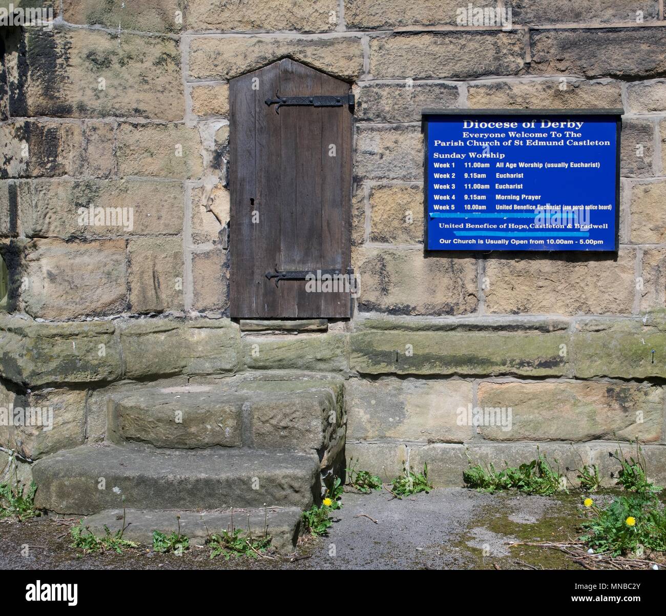 St edmund’s church castleton hi-res stock photography and images - Alamy