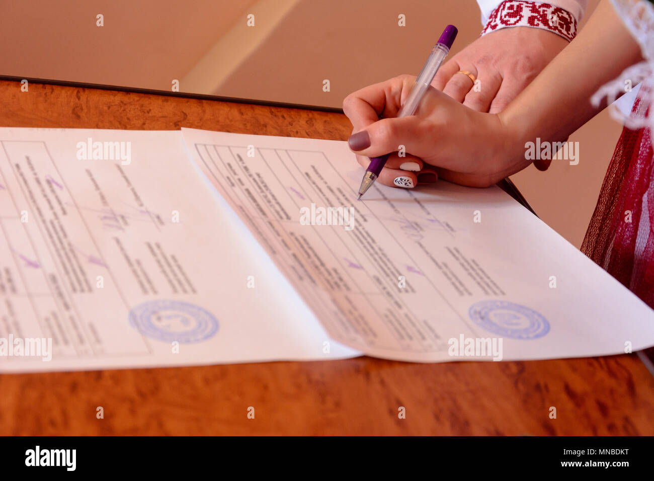 Marriage certificate church hi-res stock photography and images - Alamy