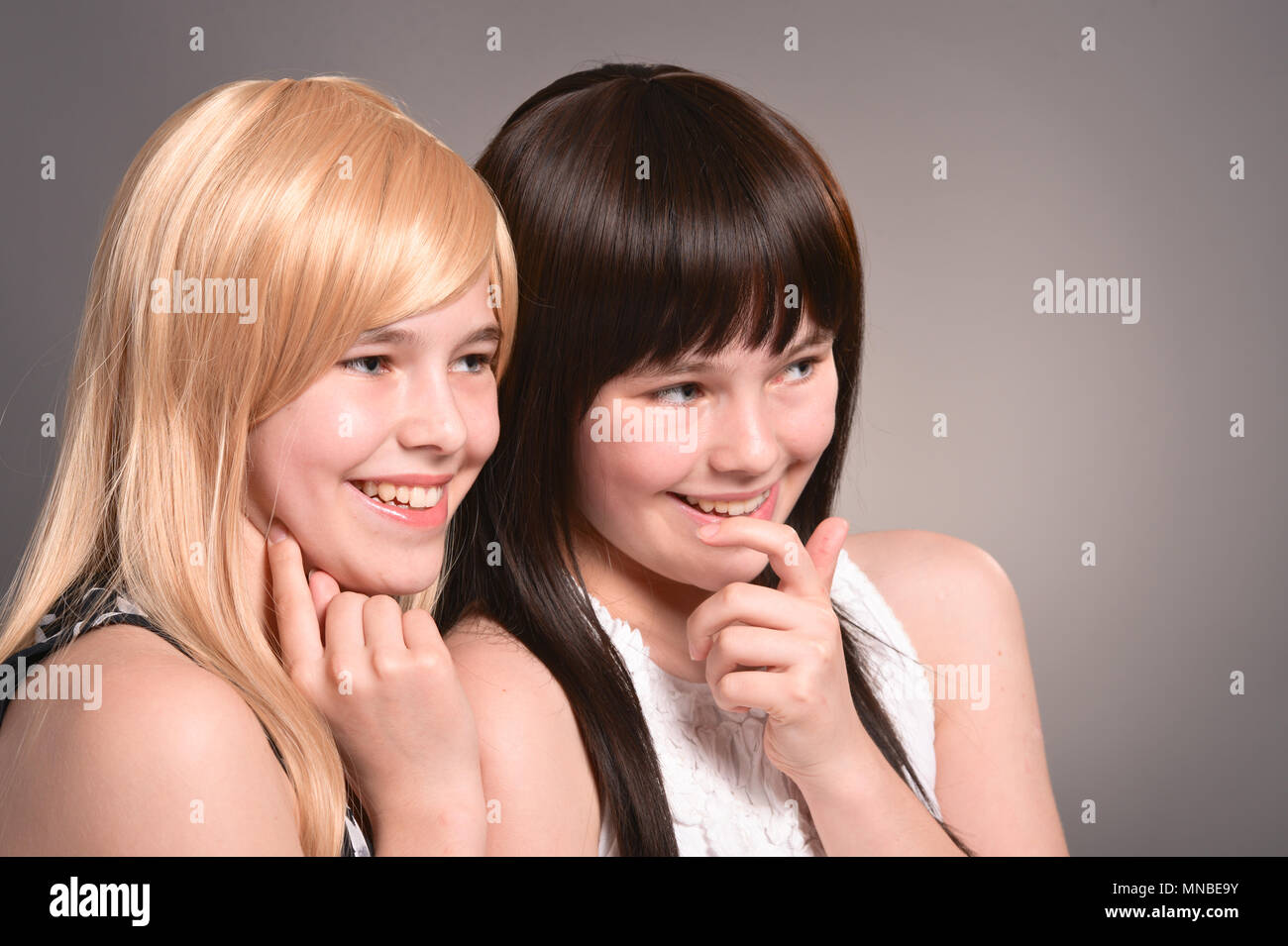 Two teen girls Stock Photo - Alamy