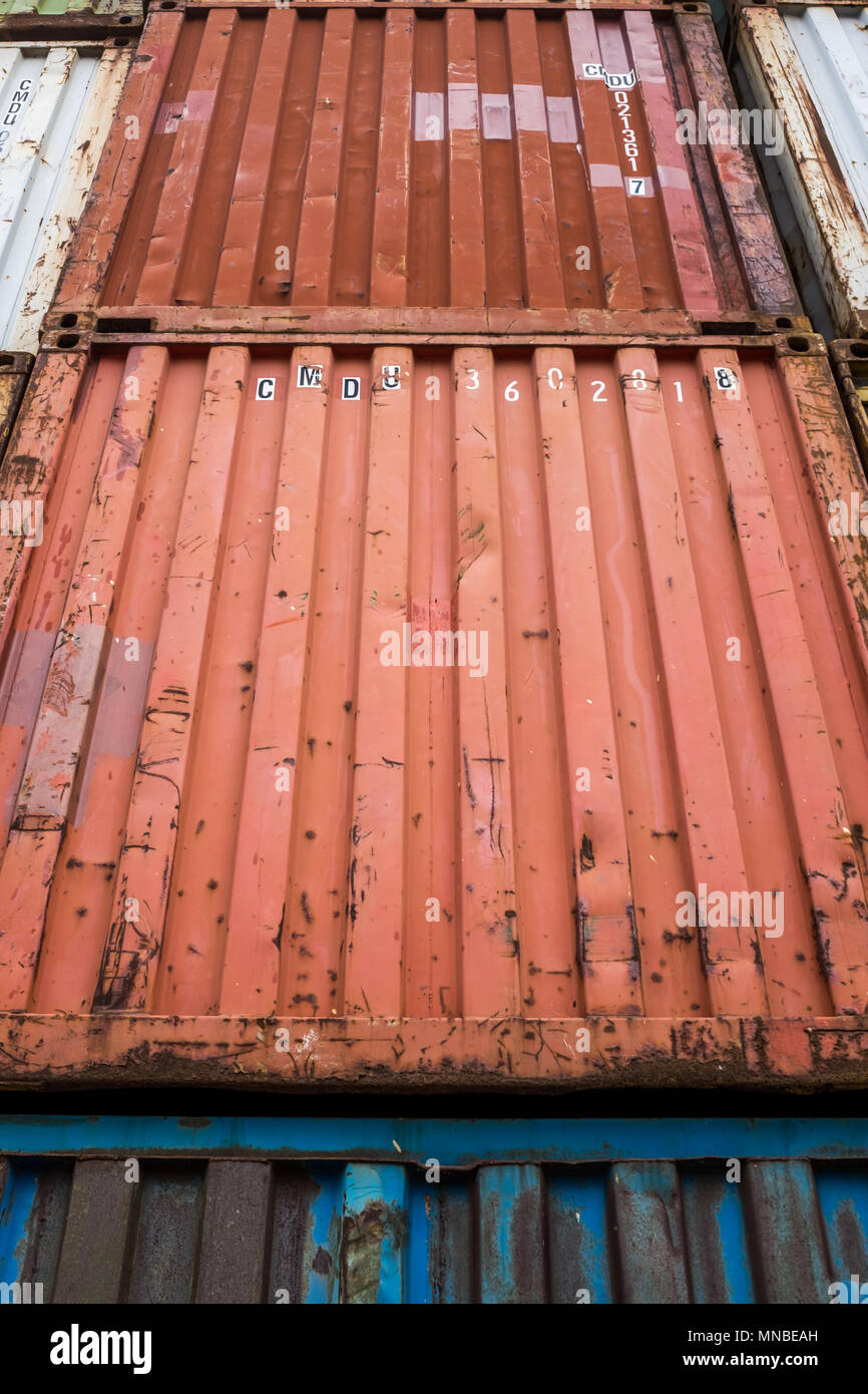 Colorful container containers hi-res stock photography and images - Alamy
