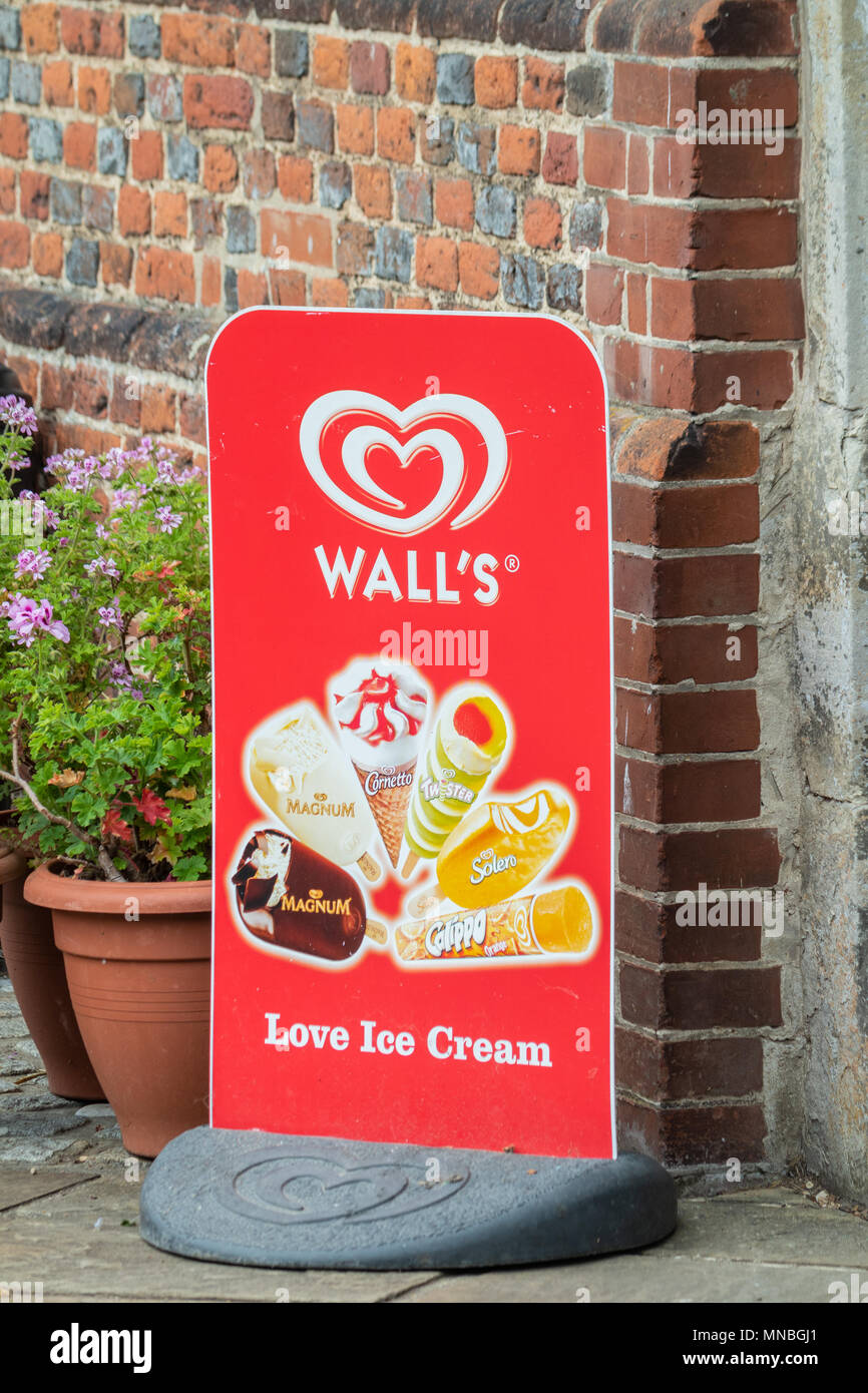 Walls ice cream hi-res stock photography and images - Alamy