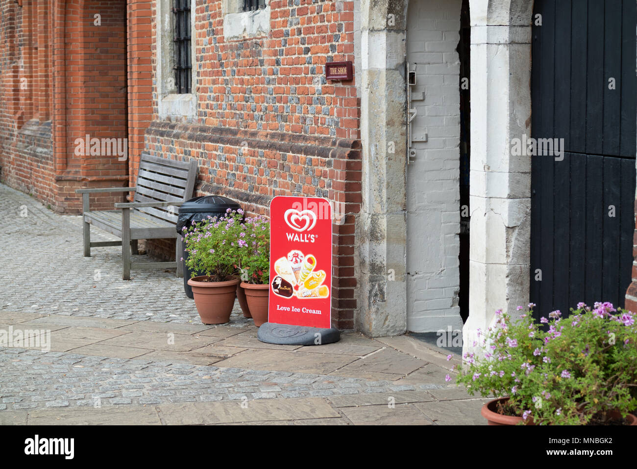 Walls ice cream sign Stock Photo - Alamy