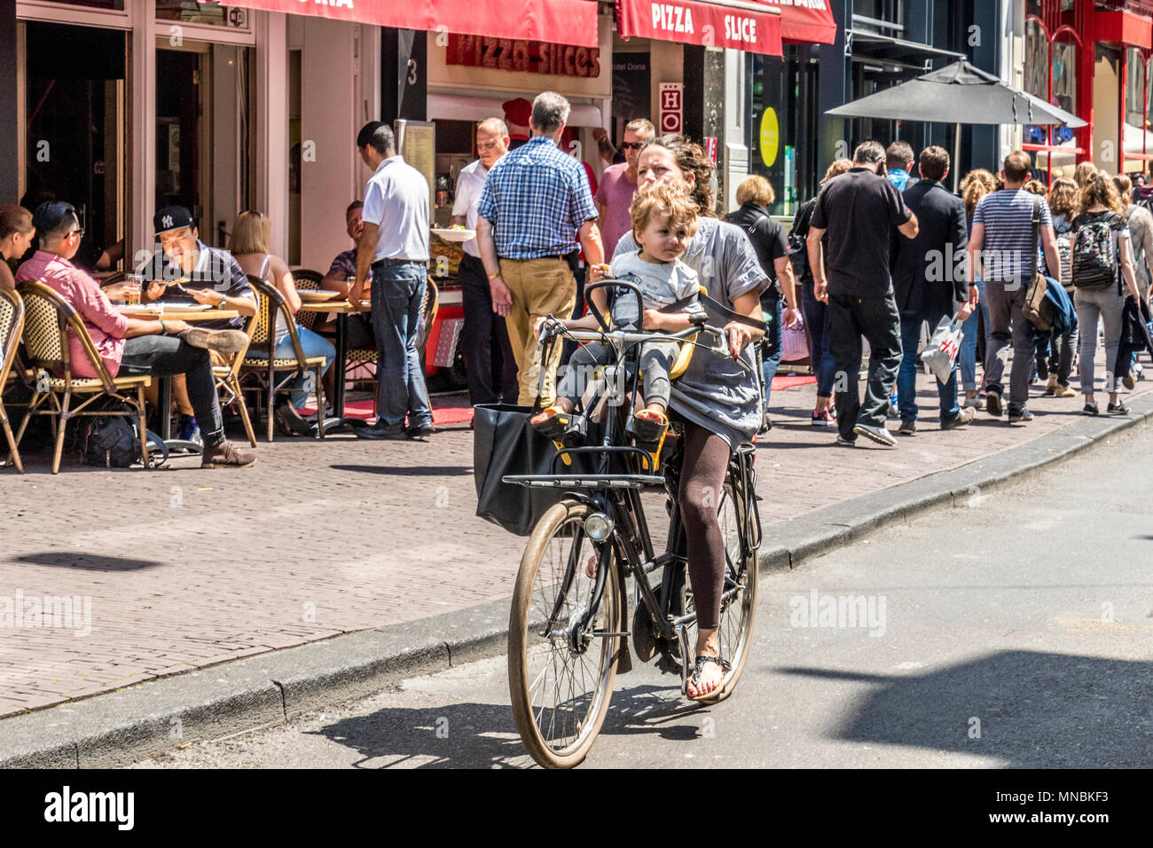 Mother and child on cycle Amsterdam Netherland Stock Photo - Alamy