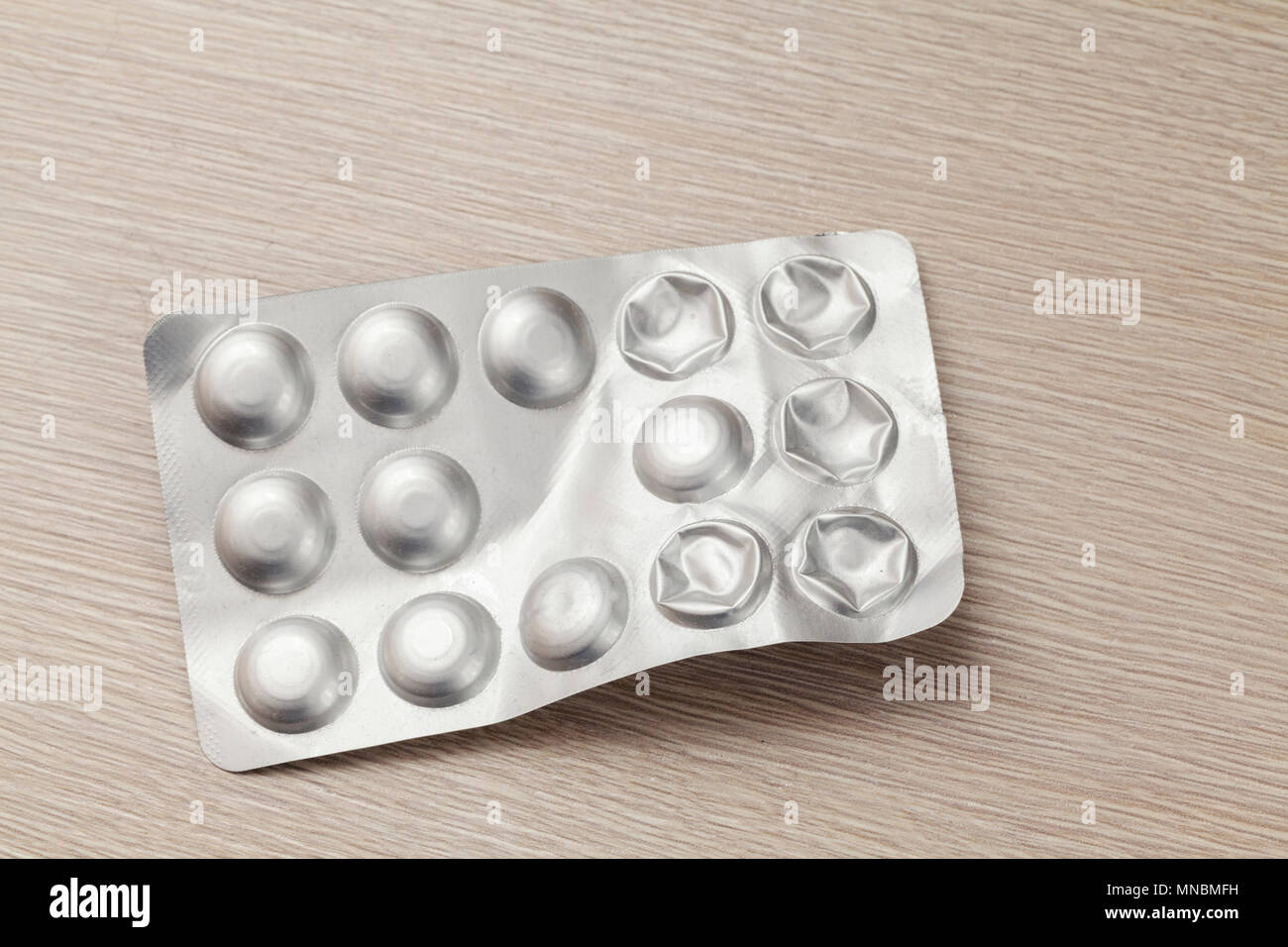 Drugs on the table hi-res stock photography and images - Alamy