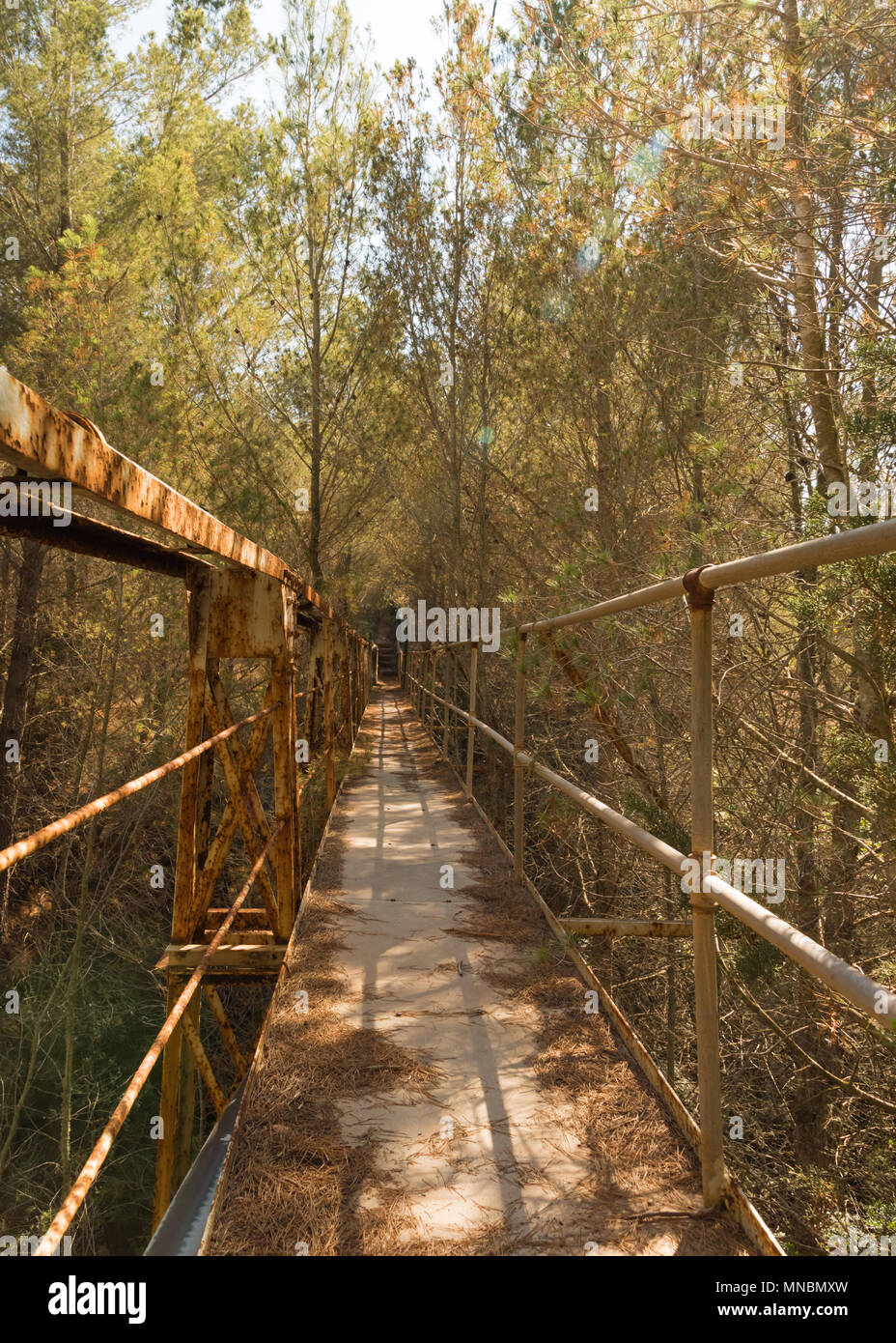 The other side of the bridge hi-res stock photography and images - Alamy