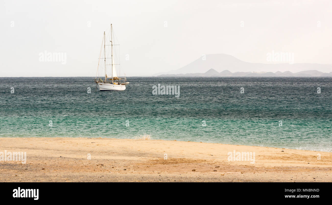 Two masted ketch hi-res stock photography and images - Alamy