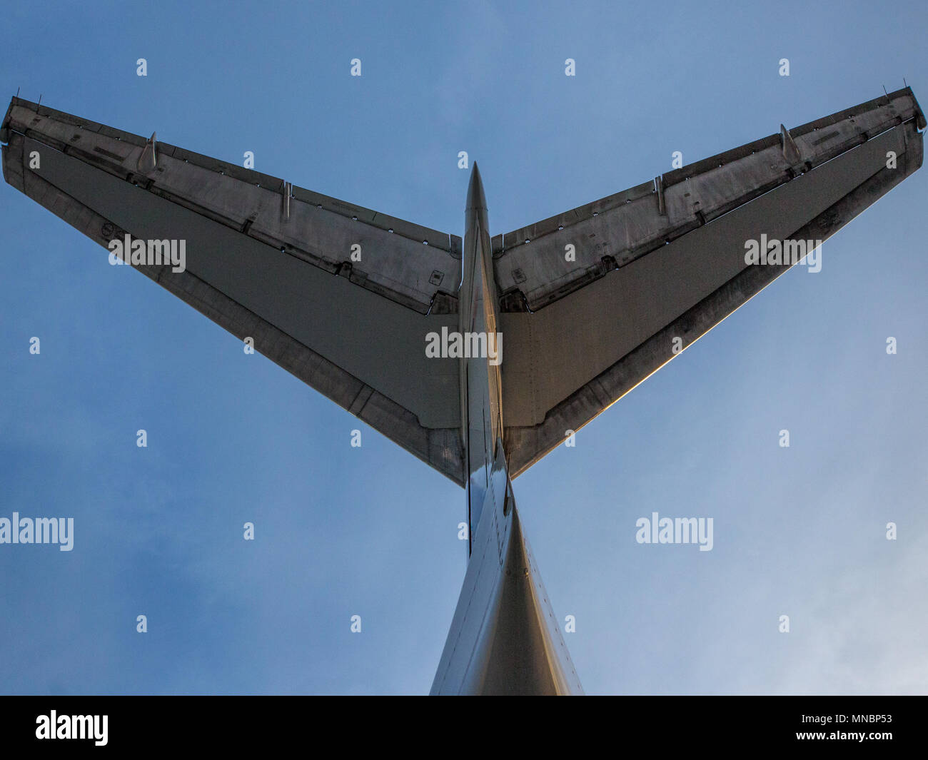 DC9 Tail Assembly Blue Sky Stock Photo - Alamy