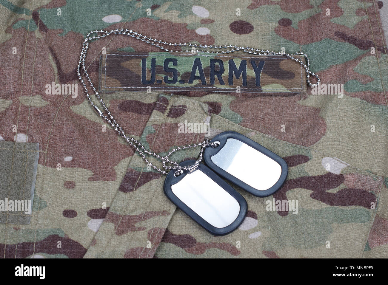 us army camouflaged uniform with blank dog tags Stock Photo - Alamy