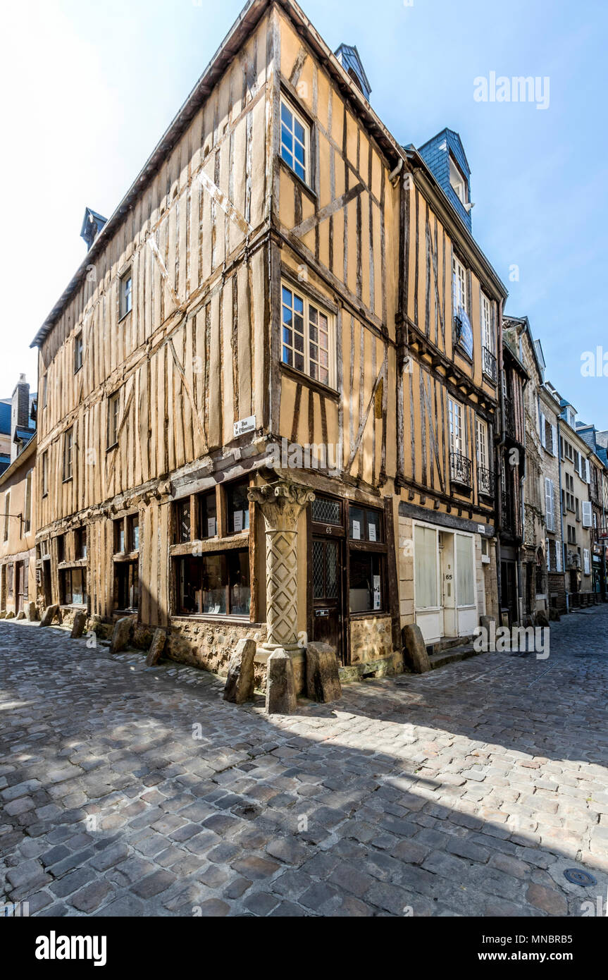 Le mans trams hi-res stock photography and images - Alamy