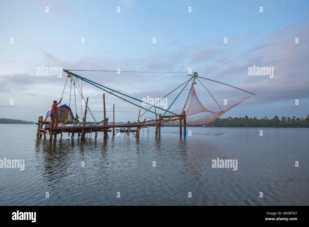 Chinese fishing net kochi hi-res stock photography and images - Alamy