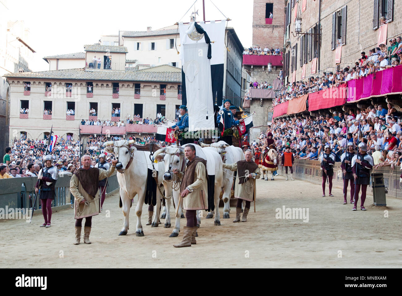 Historical cart hi-res stock photography and images - Alamy