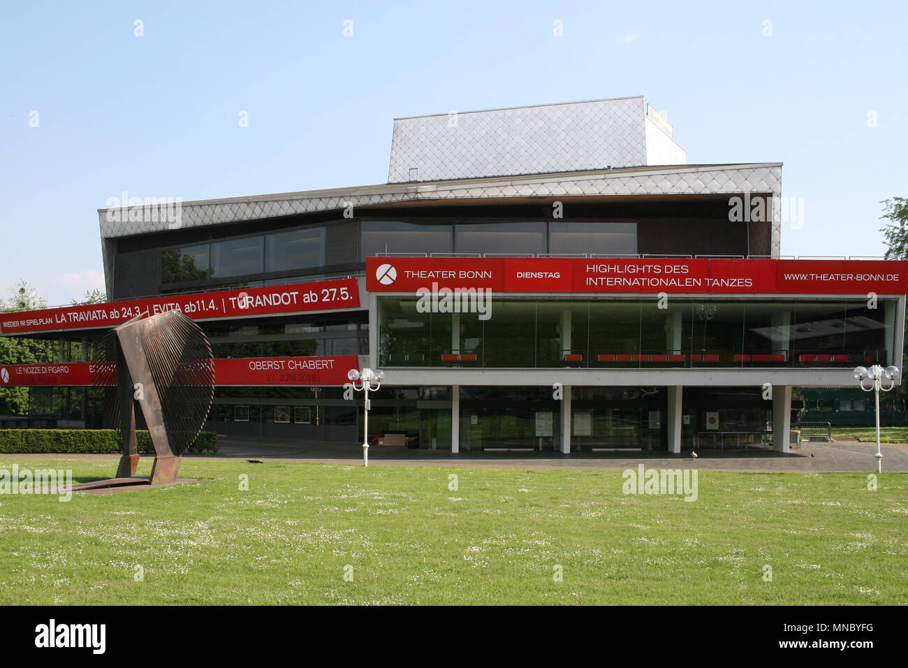 Opera bonn hi-res stock photography and images - Alamy