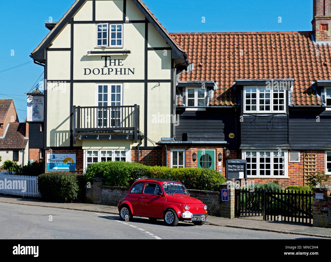 Dolphin Uk High Resolution Stock Photography and Images - Alamy