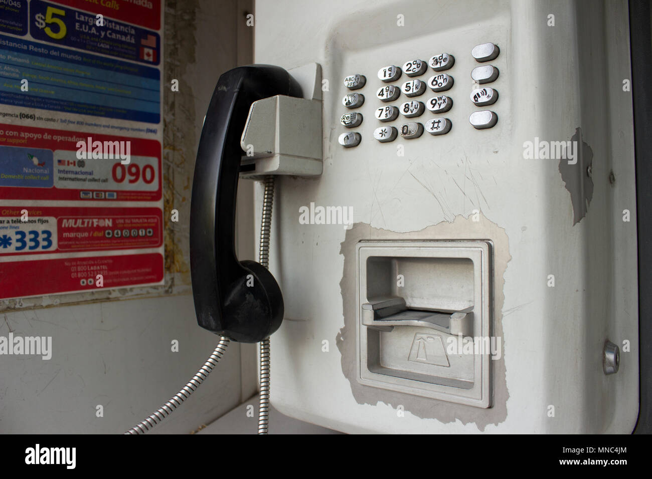 Phone booth with people hi-res stock photography and images - Alamy
