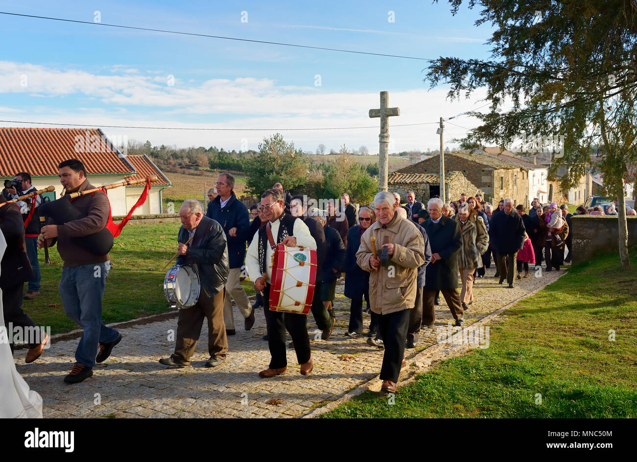 Festivals in portugal hi-res stock photography and images - Alamy