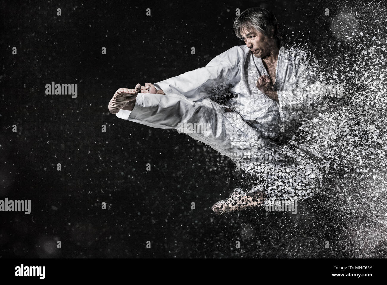 Flying kick karate hi-res stock photography and images - Alamy