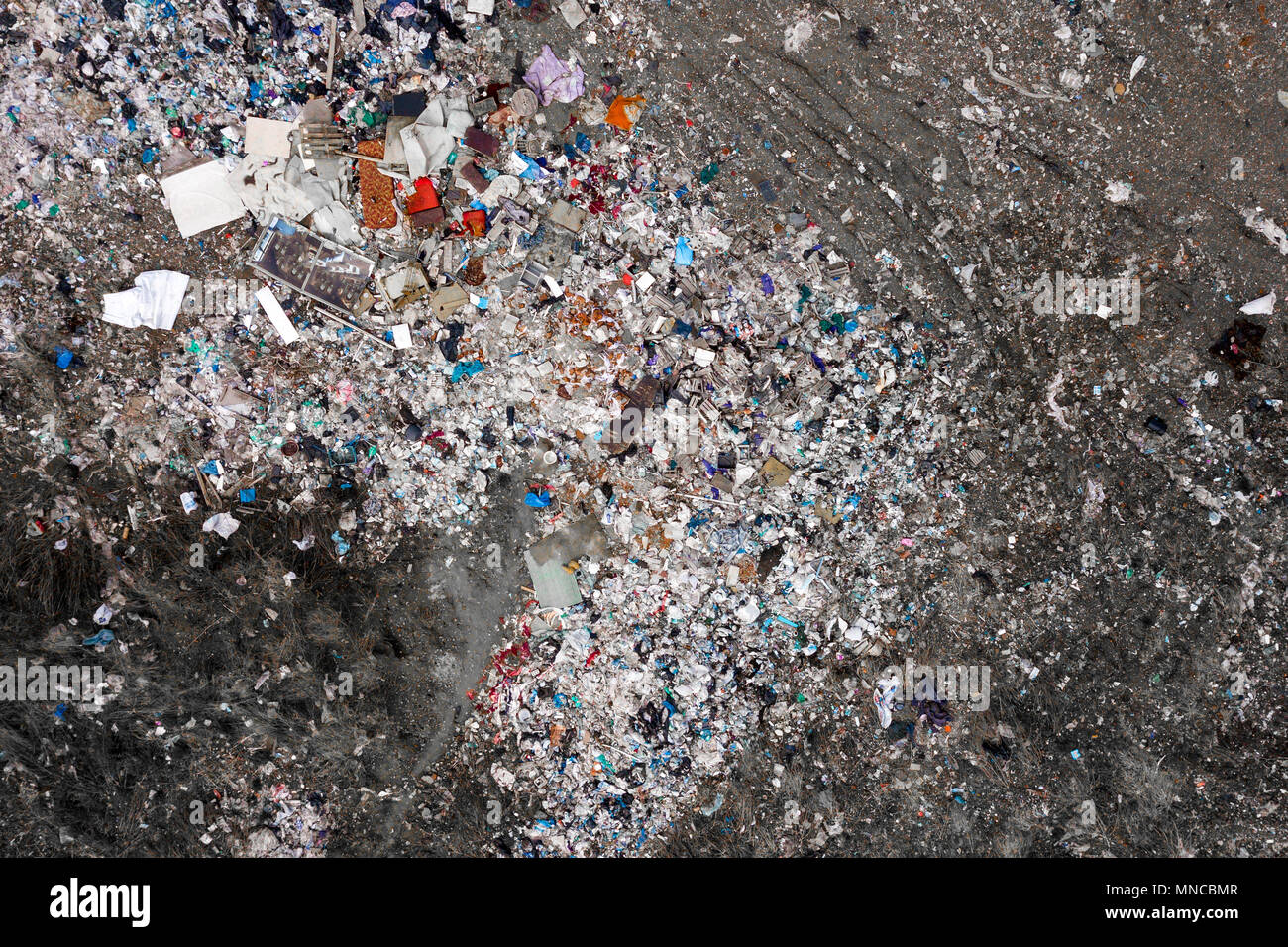 Rubbish solid waste management landfill hi-res stock photography and ...