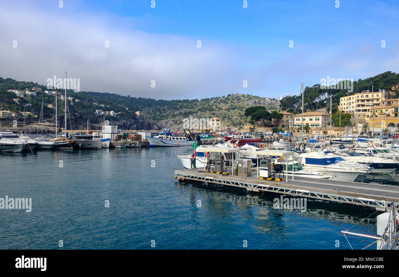 The marina in Port de Soller, Mallorca, Spain Stock Photo - Alamy