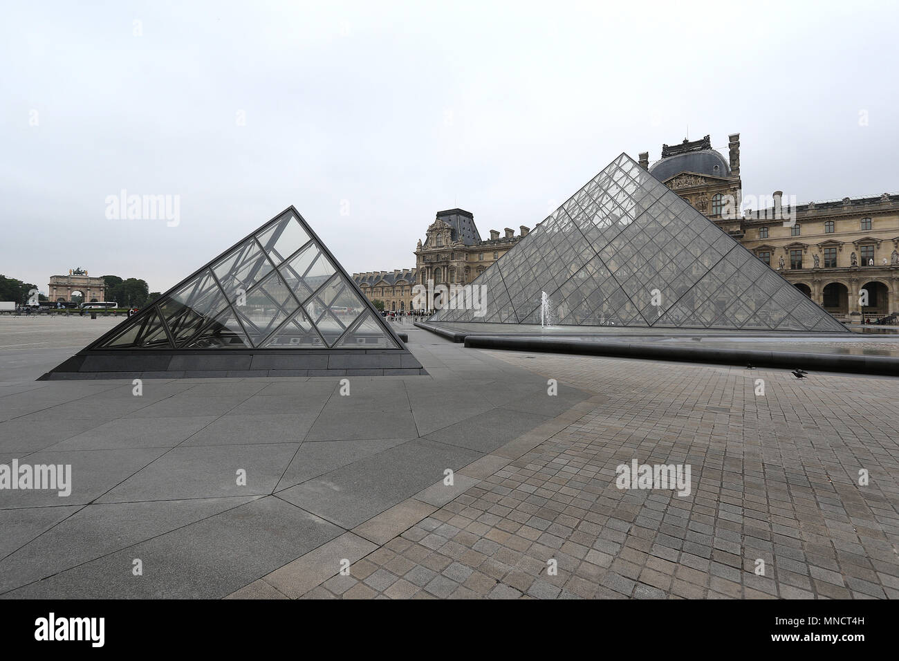 Louvre Palace, Courtyard and the Louvre Pyramid , Paris sights, Paris ...