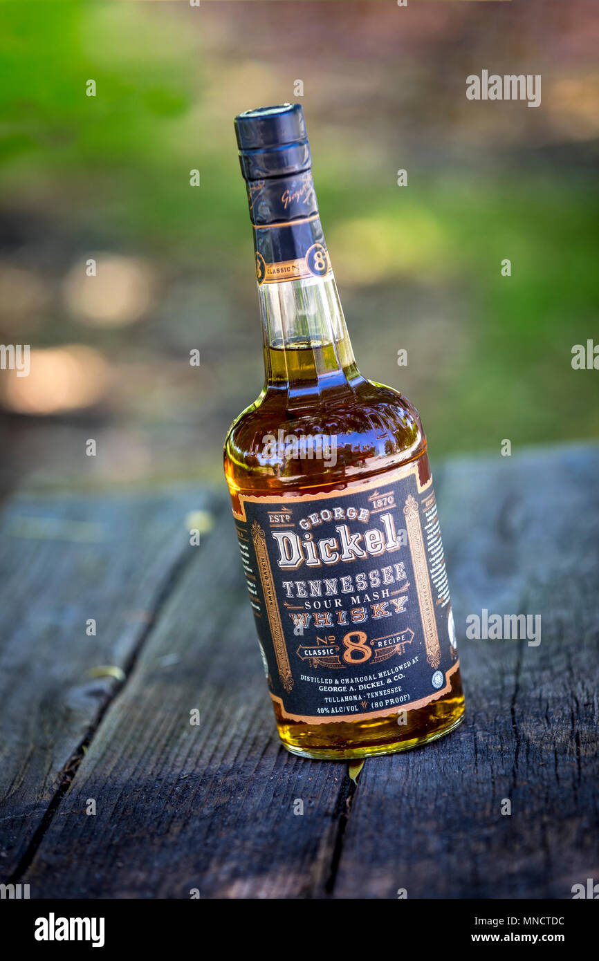 George Dickel Tennessee Whisky number 8 recipe Stock Photo - Alamy