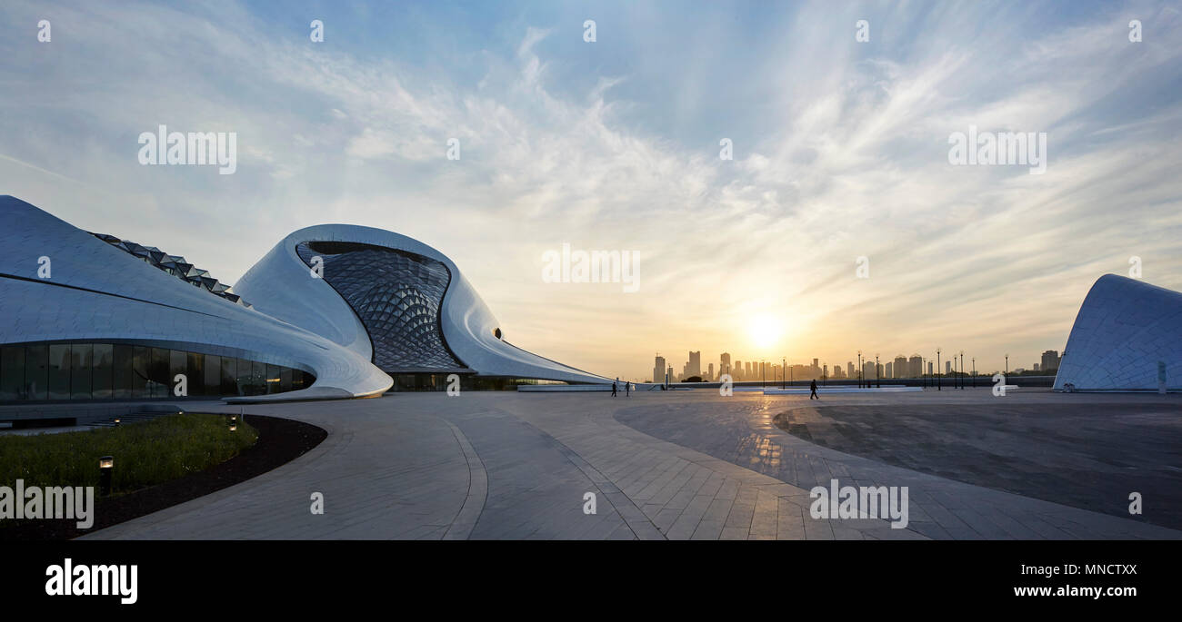 Harbin opera house hi-res stock photography and images - Alamy