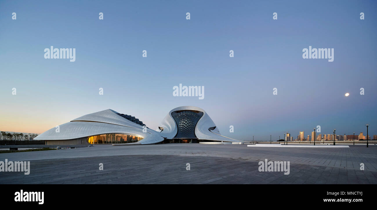Harbin opera house hi-res stock photography and images - Alamy