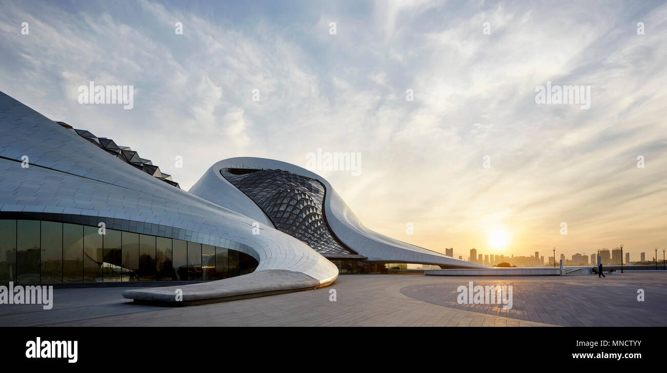 Harbin opera house hi-res stock photography and images - Alamy