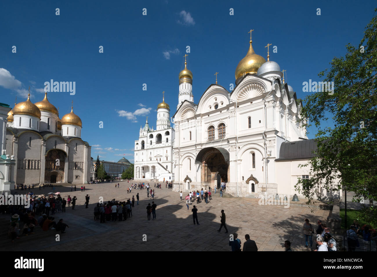 Annunciation cathedral inside kremlin moscow hi-res stock photography ...