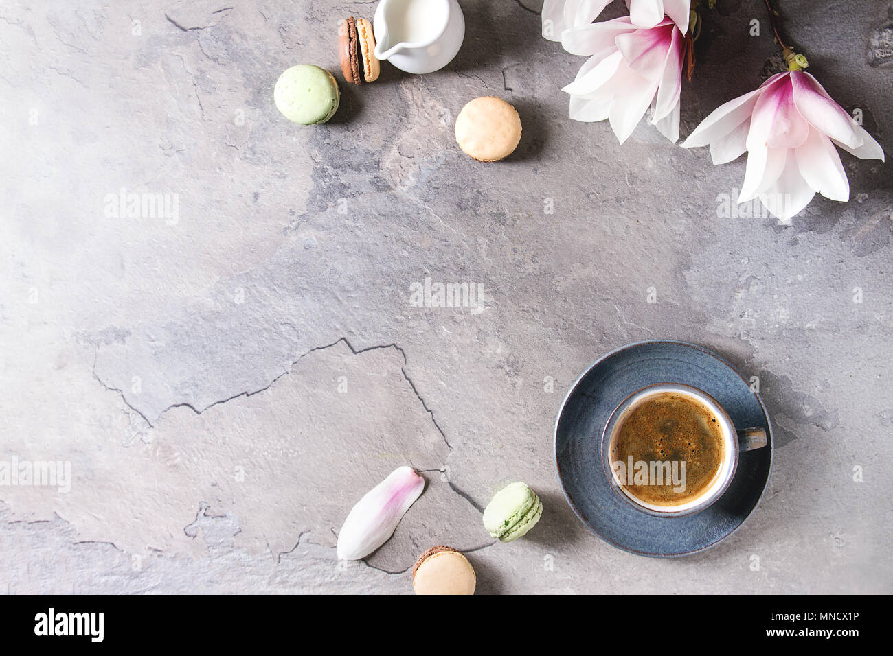 Coffee with spring flowers Stock Photo - Alamy