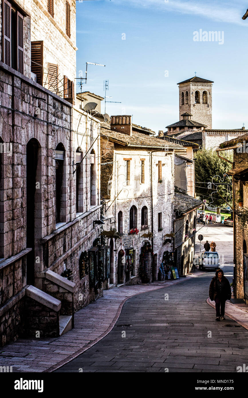 Assisi street hi-res stock photography and images - Alamy