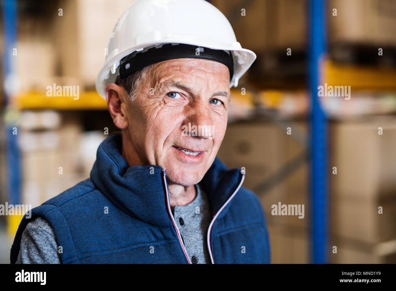 Close up male worker working hi-res stock photography and images - Alamy