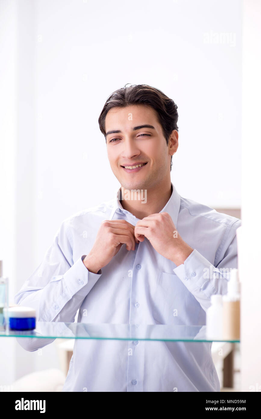 Wedding morning routine hi-res stock photography and images - Alamy