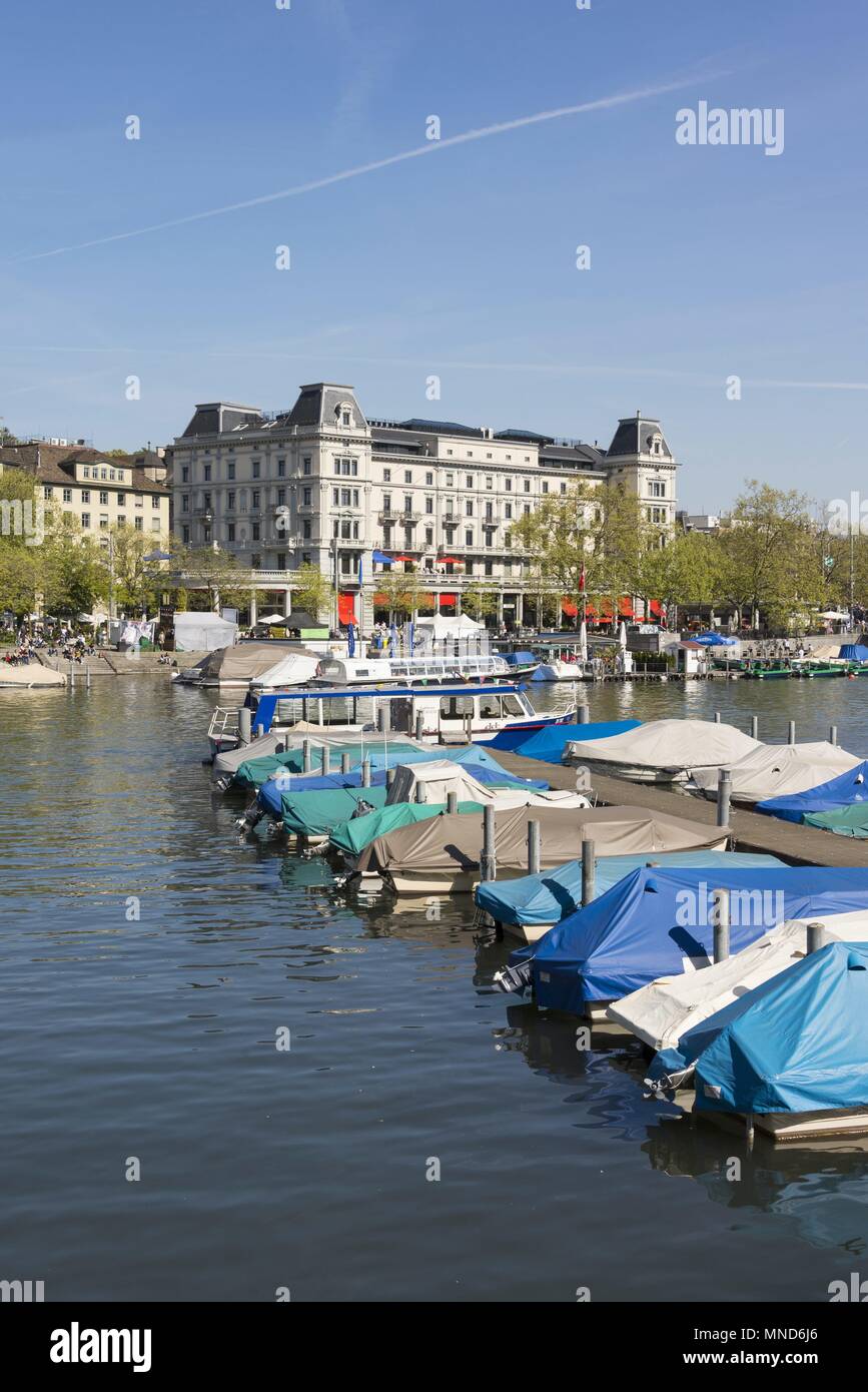 Zuerich Limmat April 2017 | usage worldwide Stock Photo - Alamy