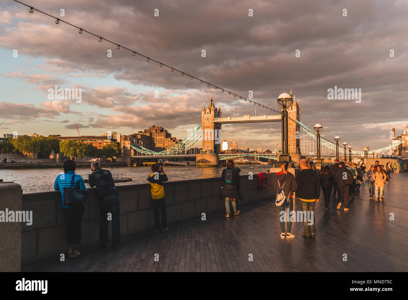 LONDON - MAY 10, 2018: Crowd of people looking at Tower Bridge on ...
