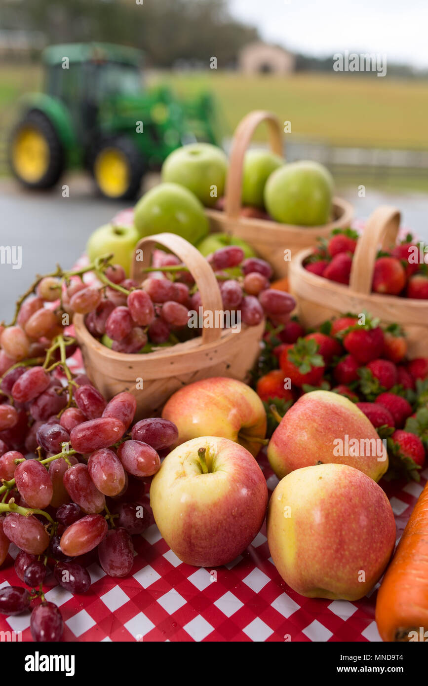 Fruit Stand on farm Stock Photo - Alamy