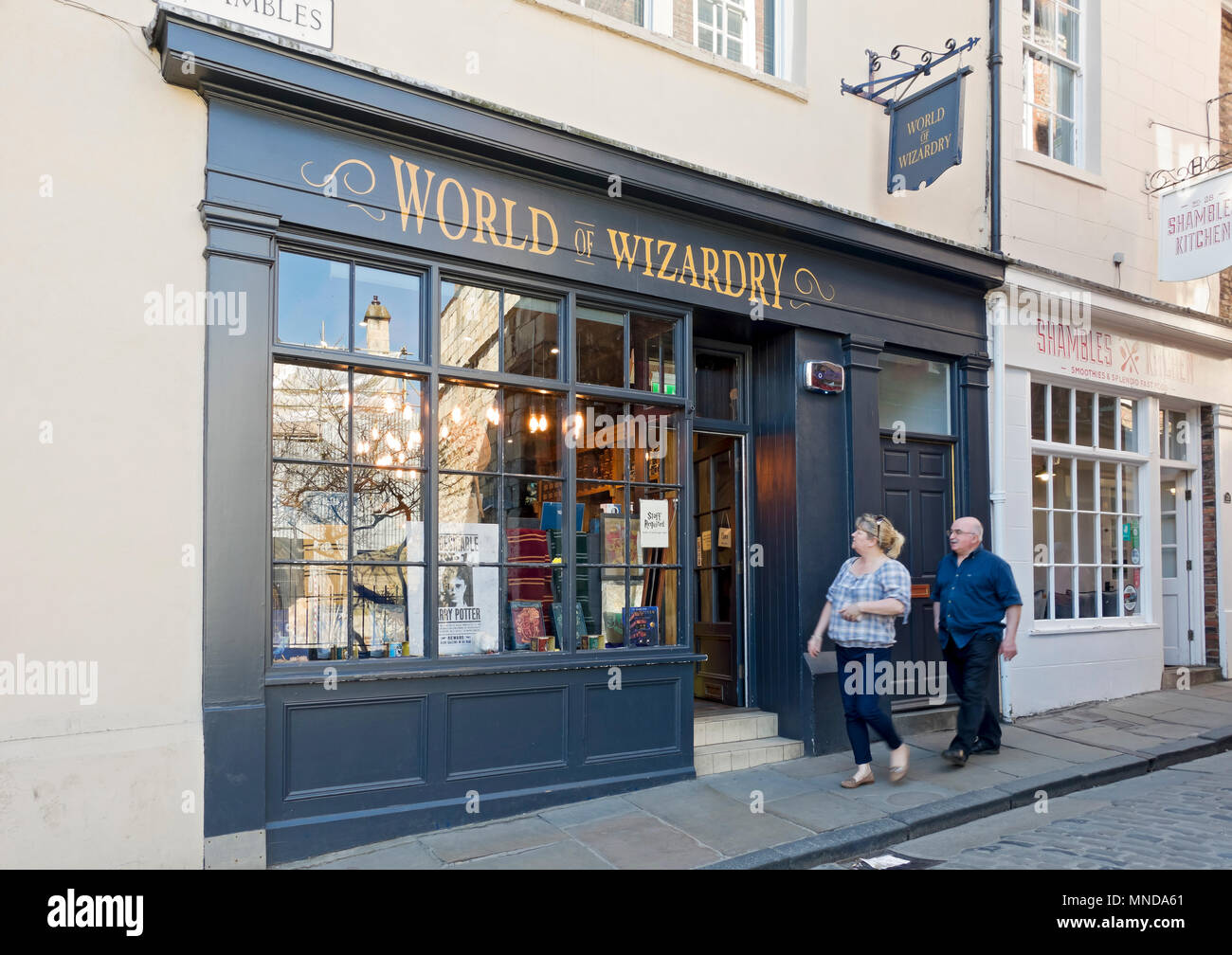 English wizardry hi-res stock photography and images - Alamy