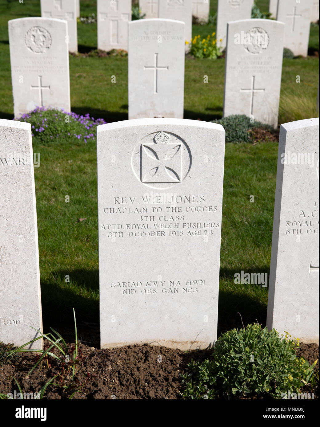 Grave of Rev. William Evans Jones in Gouay CWGC Cemetery France Stock ...