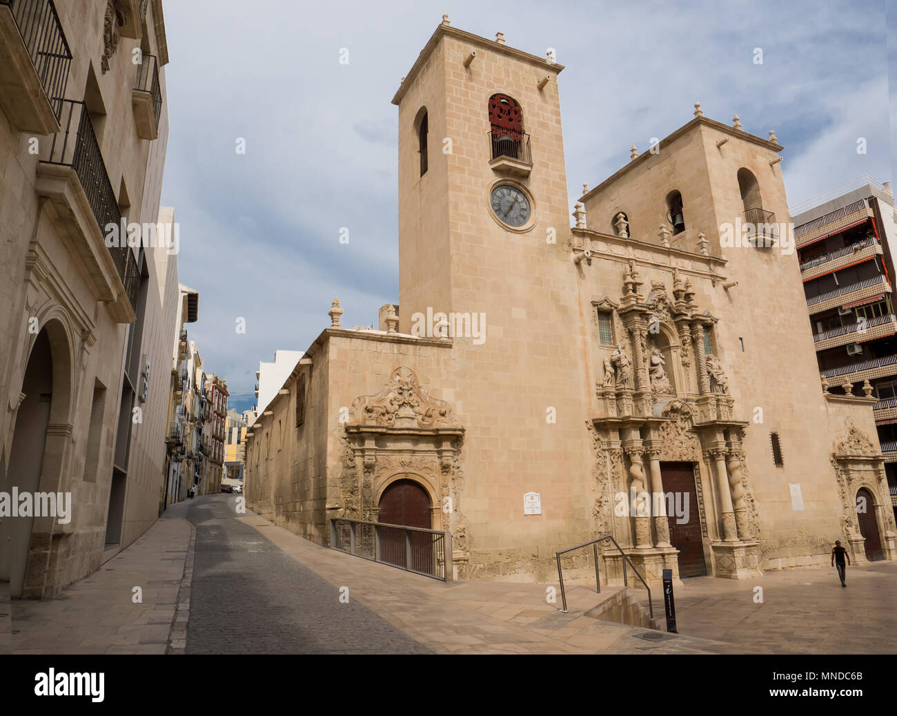 Gothic style basilica hi-res stock photography and images - Alamy