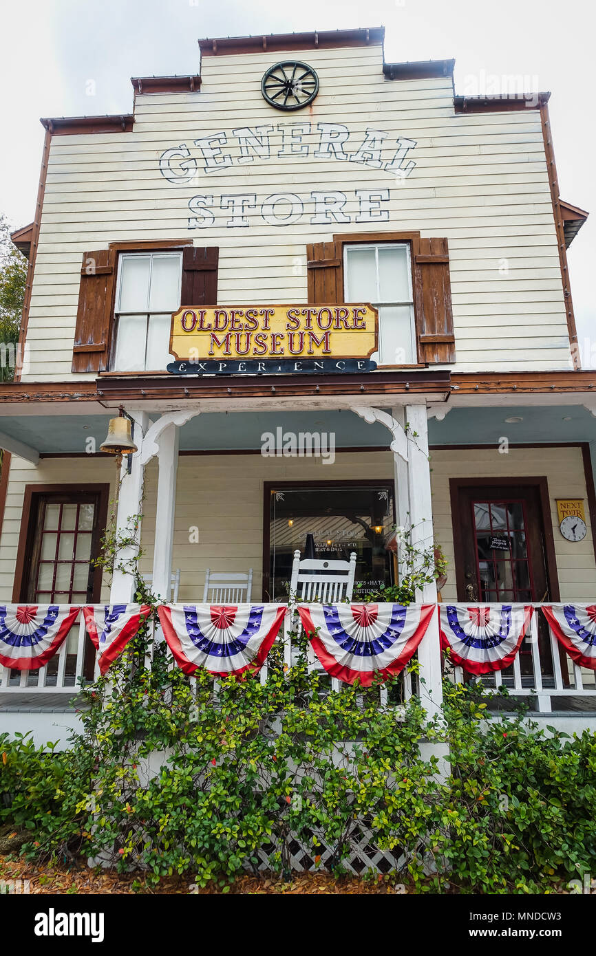 Sears store 1900s hi-res stock photography and images - Alamy