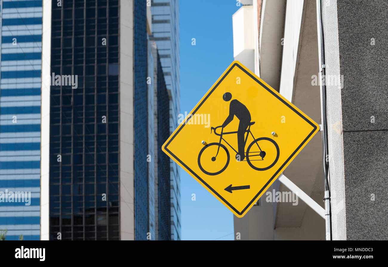 Cycle signal hi-res stock photography and images - Alamy