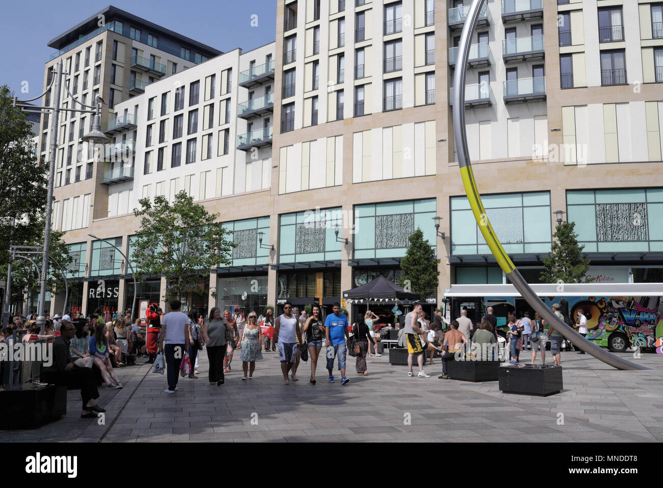 2 people walking hi-res stock photography and images - Alamy