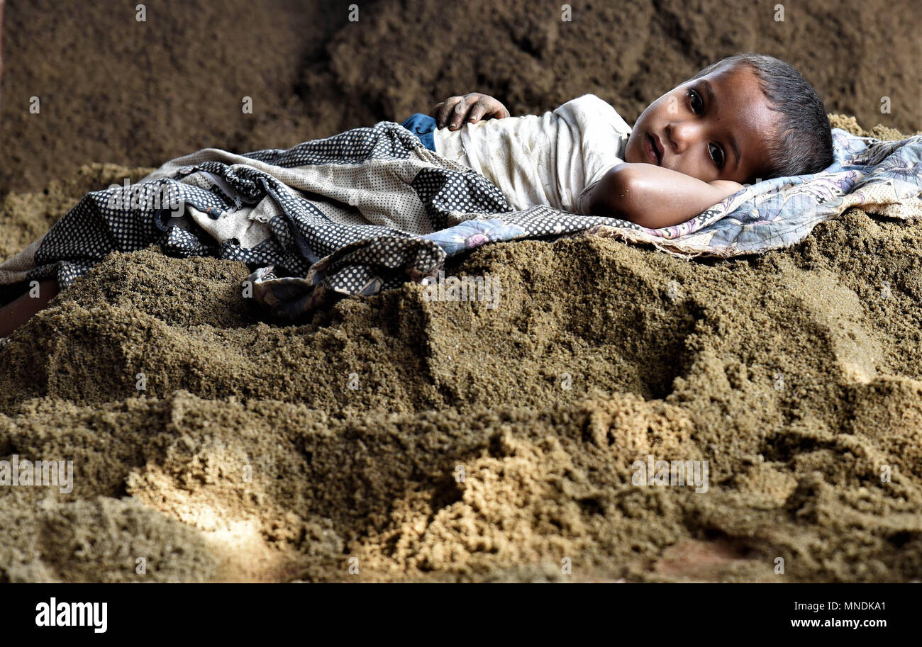Street Child from Kolkata (Calcutta) India Photo © Jacopo Emma/Sintesi ...